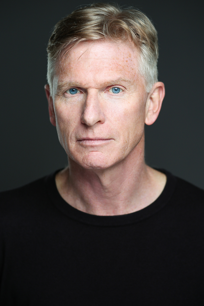 Contact – Kit Smith